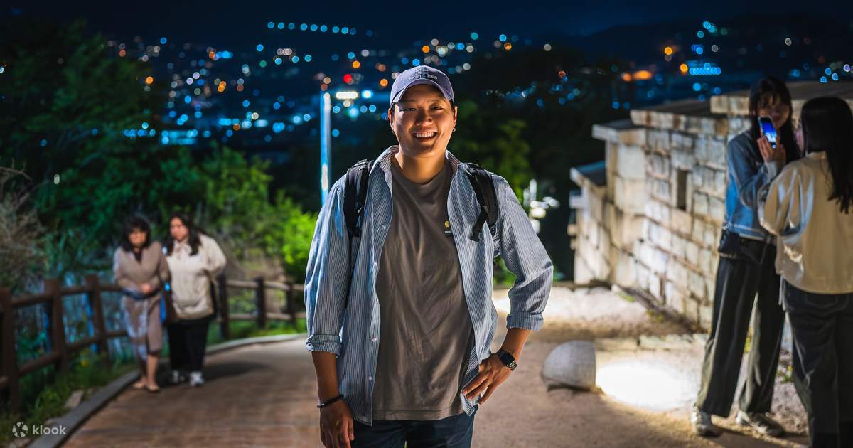 Tour delle mura della fortezza di Seoul e del cibo locale - Klook Stati Uniti